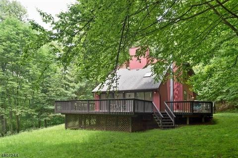 322 Hackett Rd, Hampton, NJ 08827 - Movoto.com