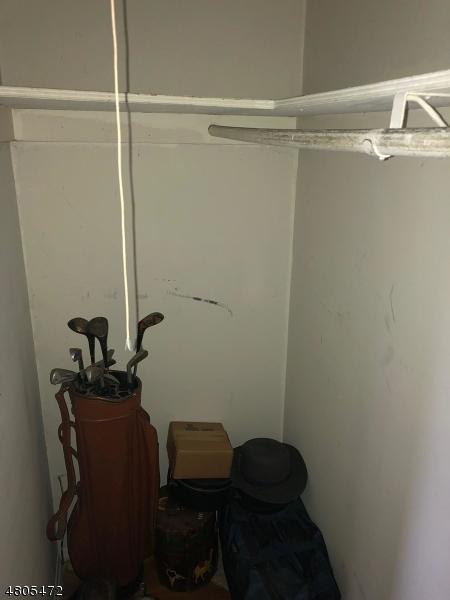 160 160 Evergreen Rd #3B, Edison, NJ 08837 - Movoto