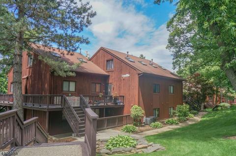 Great Gorge Village Vernon, NJ real estate & homes for Sale - Movoto