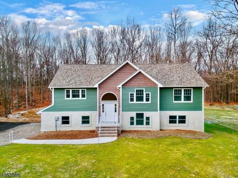 20 Oak Ridge Homes for Sale - Oak Ridge NJ Real Estate - Movoto