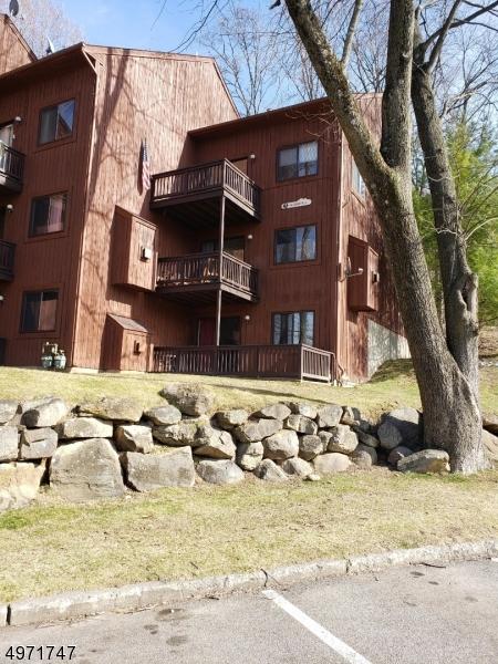 Great Gorge Village Vernon, NJ real estate & homes for Sale - Movoto