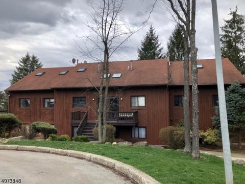 Great Gorge Village Vernon, NJ real estate & homes for Sale - Movoto