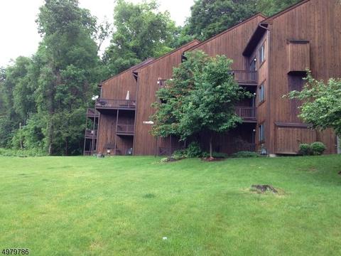 Great Gorge Village Vernon, NJ real estate & homes for Sale - Movoto