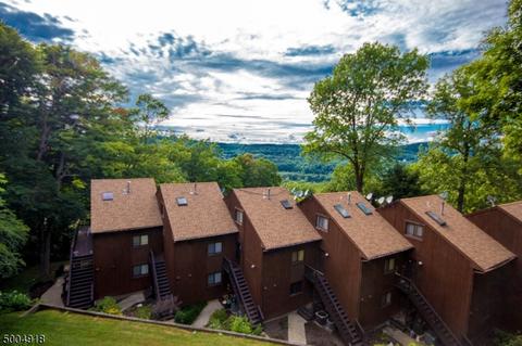 Great Gorge Village Vernon, NJ real estate & homes for Sale - Movoto