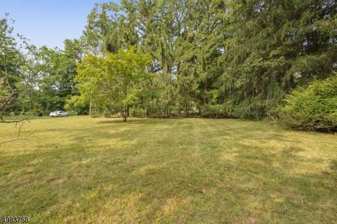 8 Old Mill Rd, Chester, NJ 07930 | 15 Photos - Movoto