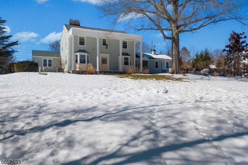 640 Maple Ave, Wyckoff, NJ 07481 | 25 Photos - Movoto