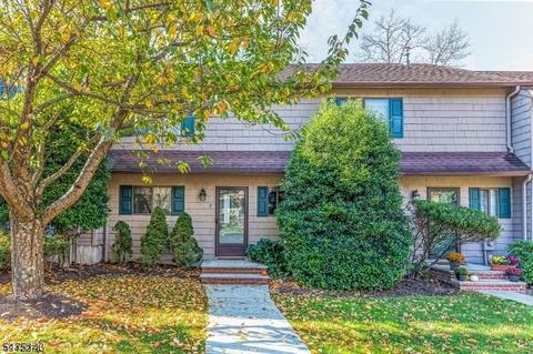 13 Indian Spring Ln, High Bridge, NJ 08829 | 9 Photos | MLS #3804152 ...