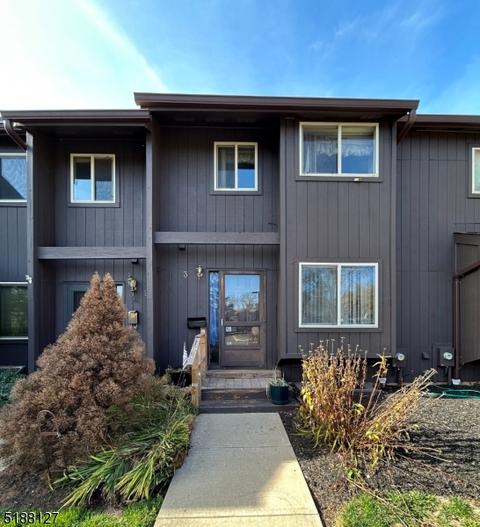 Condo/Townhouse Homes for Sale in Bridgewater NJ