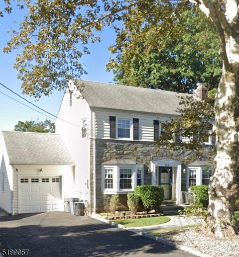 422 Wayne Ter, Union, NJ 07083 | 19 Photos | MLS #3816463 - Movoto