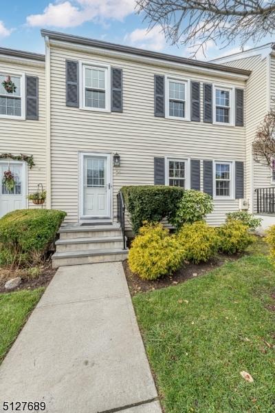 20 Corey Ln, Mendham, NJ 07945 | 25 Photos | MLS #3672621 - Movoto