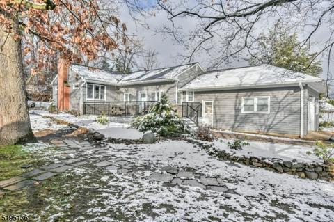 9 Prospect Rd, Wayne, NJ 07470 | 30 Photos | MLS #3822985 - Movoto