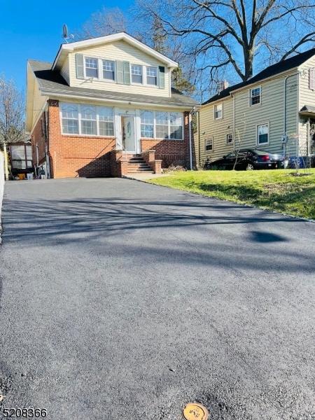 591 Woodland Ave, Mountainside, NJ 07092 | 38 Photos | MLS #3834311 ...