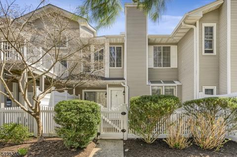 27 Crestmont Rd, Bedminster, NJ 07921 | 27 Photos | MLS #3838217 - Movoto