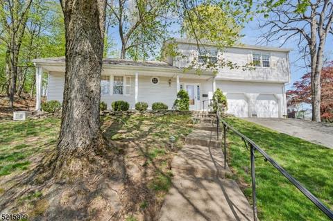 25 Beaver Ridge Rd, Morris Plains, NJ 07950 | 26 Photos | MLS #3839388 ...