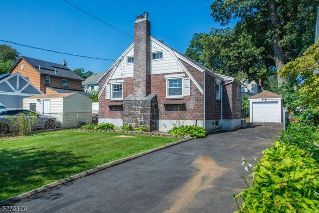 9 Harrington Rd, Clifton, NJ 07012 | 17 Photos - Movoto