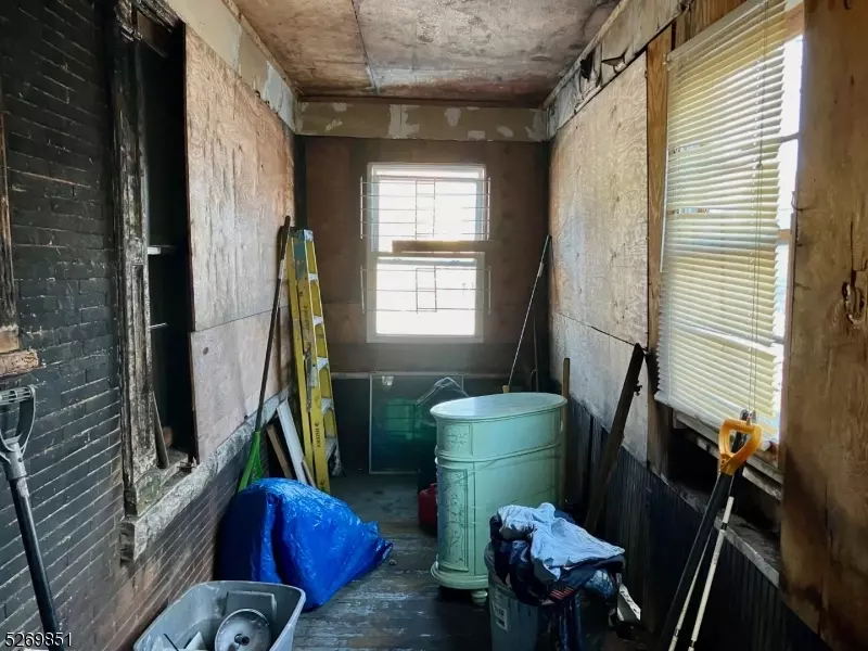 177 S 10th St, Newark, NJ 07107 | 12 Photos - Movoto