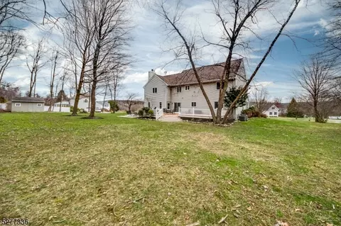 5 Arrow Ct, Mount Olive, NJ 07836 | 39 Photos - Movoto