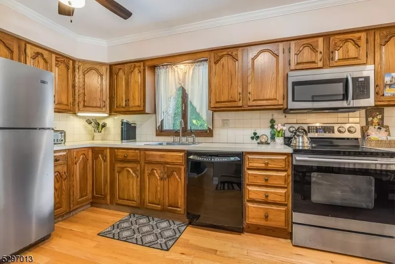 38 Summit Trl, Sparta, NJ 07871 | 23 Photos - Movoto