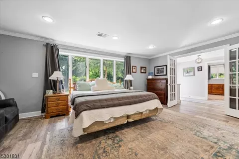 5 Juniper Dr, Morris Plains, NJ 07950 | 40 Photos - Movoto