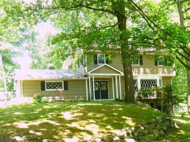 578 Colonial Rd, River Vale, NJ 07675 | MLS# 3916151 | 1 photo - Movoto