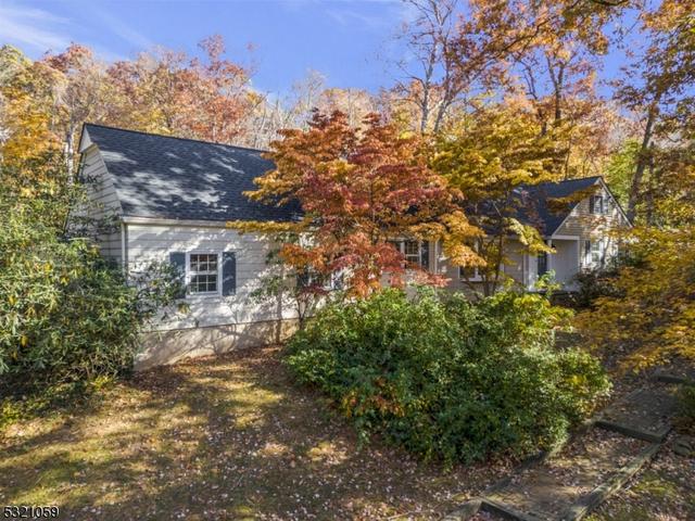 16 Upper Warren Way, Warren, NJ 07059 | 26 Photos - Movoto