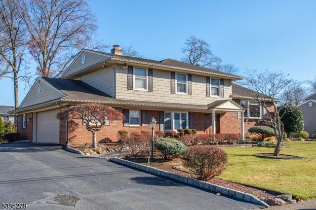 37 Alan Dr, Fairfield, NJ 07004 | MLS# 3943620 | 34 Photos - Movoto