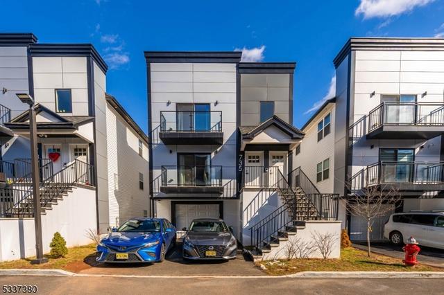 735 Seaport Dr, Elizabeth, NJ 07201 | MLS# 3945320 | 31 Photos - Movoto