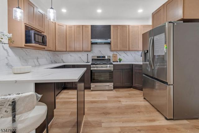 2730 Vauxhall Rd, Union, NJ 07083 | MLS# 3967400 | 26 Photos - Movoto