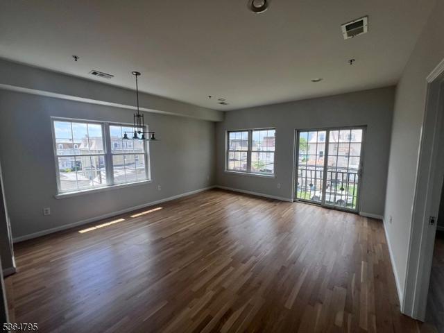351 S Broad St #307, Elizabeth, NJ 07202 | MLS# 3970612 | 17 Photos ...
