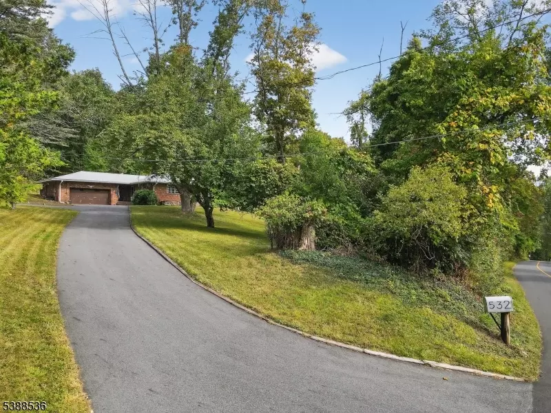 532 Drakestown Rd, Flanders, NJ 07836 | MLS# 3990412 | 17 Photos - Movoto
