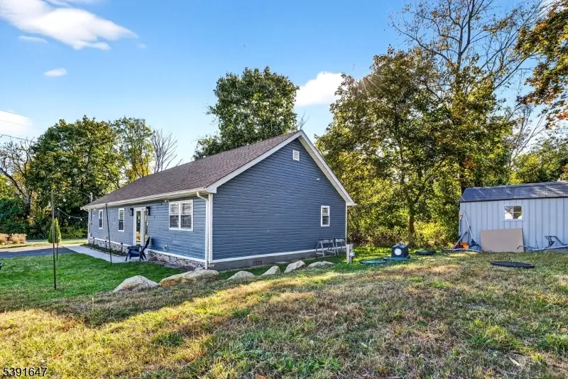 25 Adams St, Port Murray, NJ 07865 | MLS# 3993140 | 24 Photos - Movoto