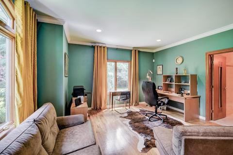 7 Mccampbell Rd, Holmdel, NJ 07733 - Movoto.com