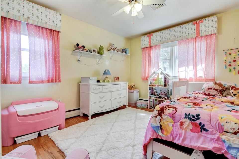 1628 Bailey Rd, Wall, NJ 07719 | 33 Photos - Movoto