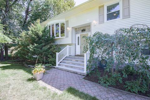 Lake Riviera Middle School, Brick, NJ, 6-8 Grade, 17 Reviews - Movoto