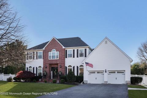 165 Bernard Dr, Red Bank, NJ 07701 | 44 Photos | MLS #22236161 - Movoto