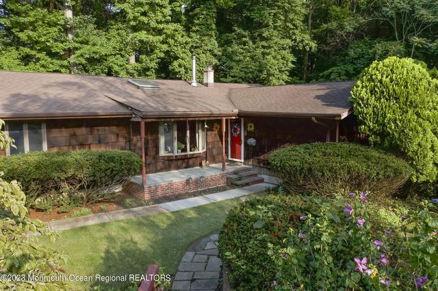 5 Little Silver NJ 3-3 Bedroom Homes for Sale - Movoto