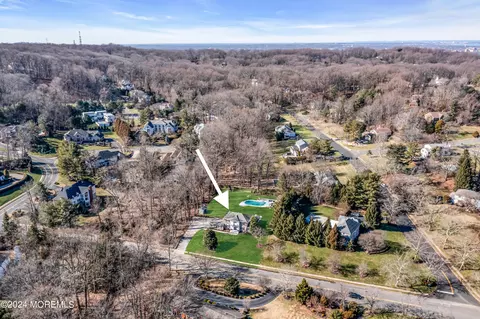 60 Centerville Rd, Holmdel, NJ 07733 | 42 Photos - Movoto