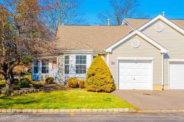 52 Perri Rd, Freehold, NJ 07728 | 27 Photos - Movoto