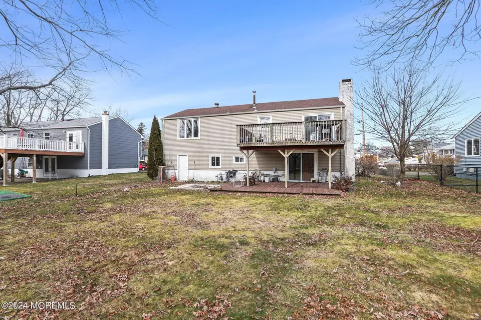 19 Overbrook Pl, Neptune City, NJ 07753 | 16 Photos - Movoto