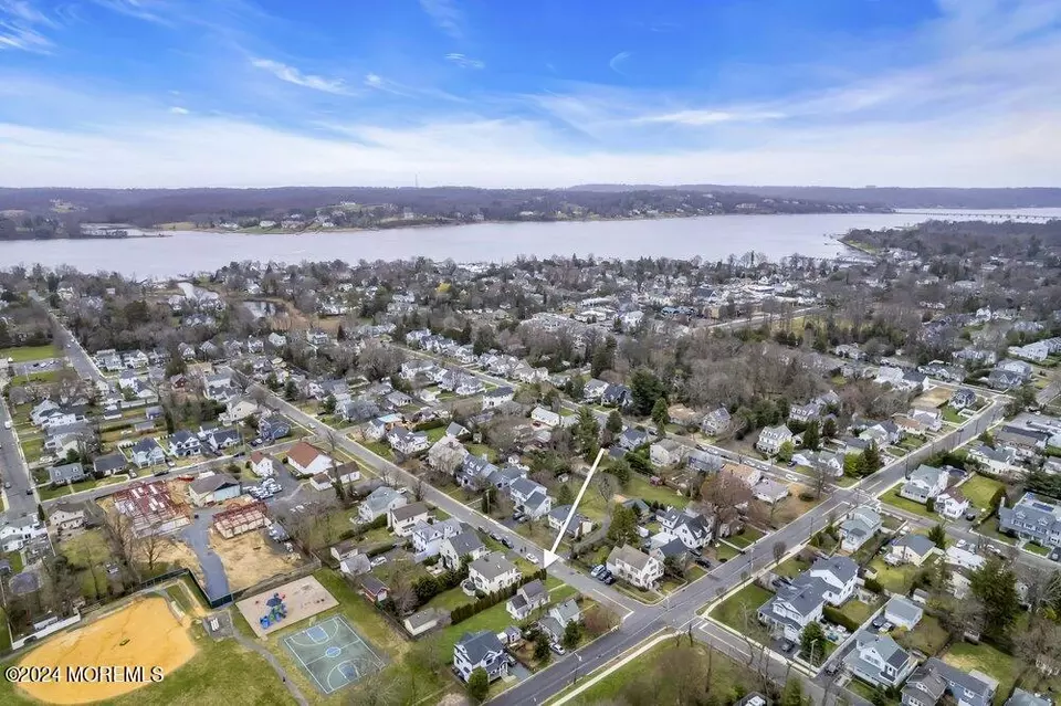 90 Maple Ave, Fair Haven, NJ 07704 | 13 Photos - Movoto