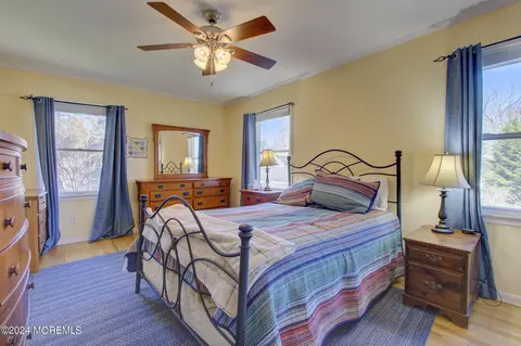 441 Prospect Ave, Little Silver, NJ 07739 | 47 Photos - Movoto