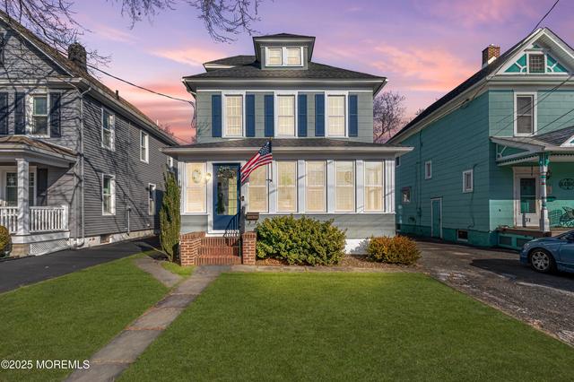 29 Spring St, Red Bank, NJ 07701 | MLS# 22505218 | 56 Photos - Movoto