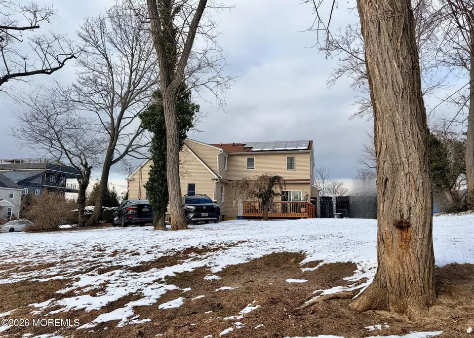 12 Thompson Ave, Leonardo, NJ 07737 | MLS# 22601768 | 5 Photos - Movoto