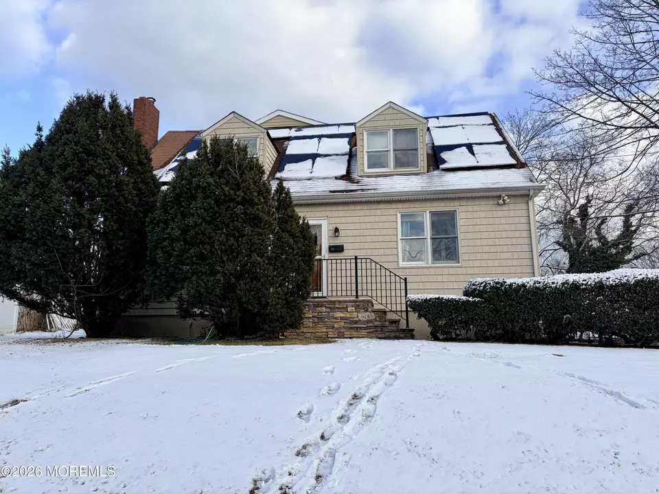 12 Thompson Ave, Leonardo, NJ 07737 | MLS# 22601768 | 5 Photos - Movoto