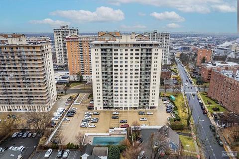 125 Prospect Ave #12C, Hackensack, NJ 07601 | 19 Photos | MLS #23001594 ...
