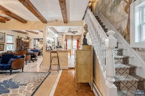 208 Jackson Ave, Rutherford, NJ 07070 | 37 Photos - Movoto