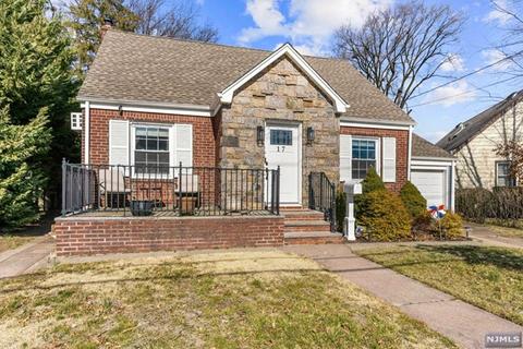 17 S Broadway, Fair Lawn, NJ 07410 | 28 Photos | MLS #23005087 - Movoto