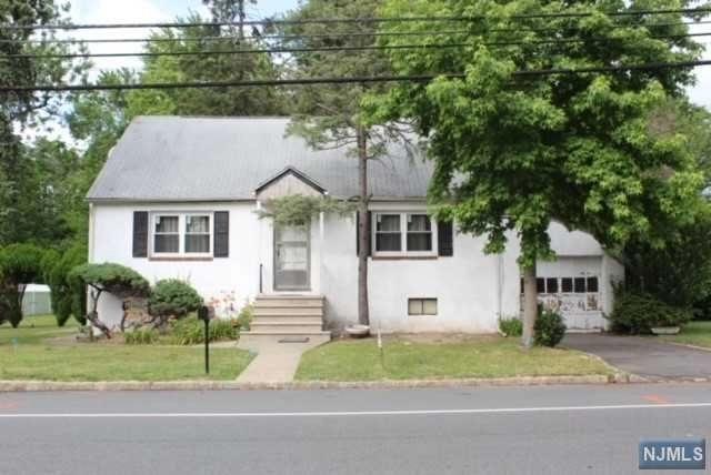 16 Clinton Rd, Fairfield, NJ 07004 | 1 photo - Movoto