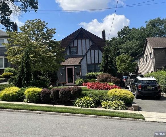 6 Wood Ridge NJ 2-2 Bedroom Homes for Sale - Movoto