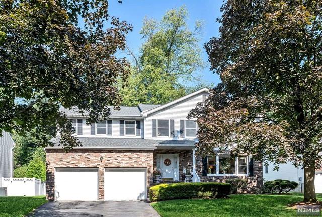 24 Bock Dr, River Vale, NJ 07675 | 33 Photos - Movoto